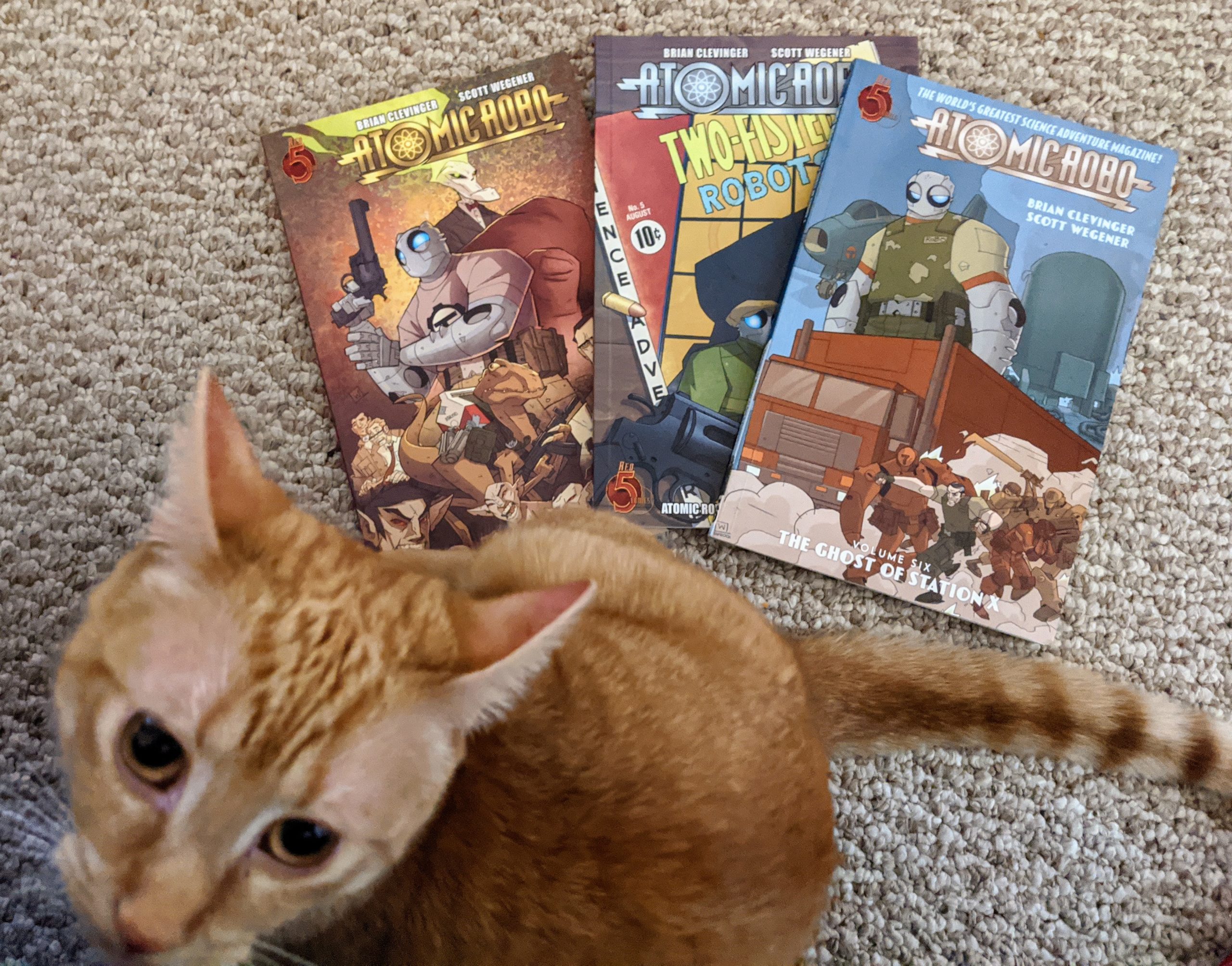 Re-Reading Comics: Atomic Robo collected volumes 4-6 – Carrie Cuinn